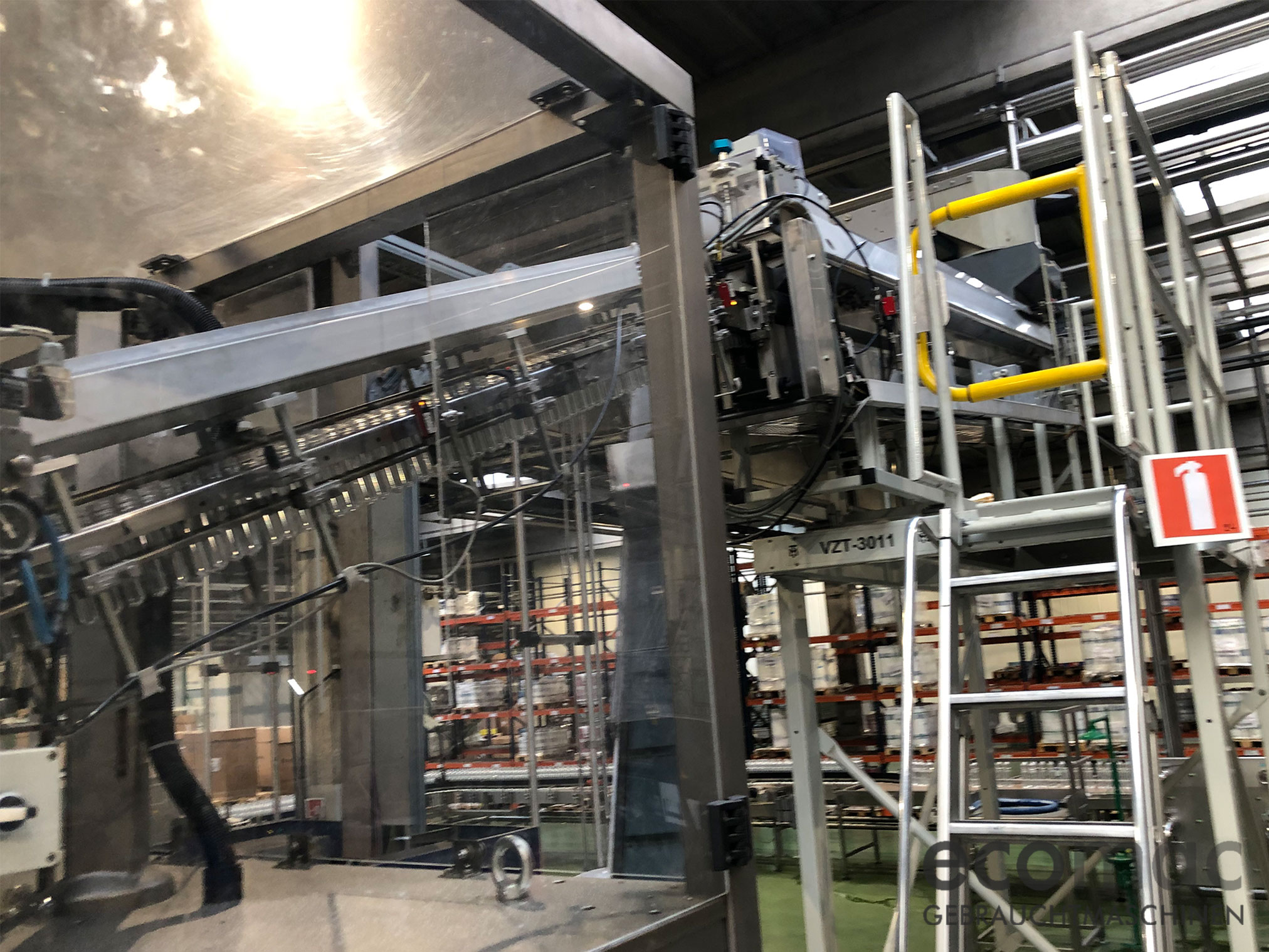 Gebrauchte EW-Abfüllanlage für PET Flaschen # 10-23972 - ecomac